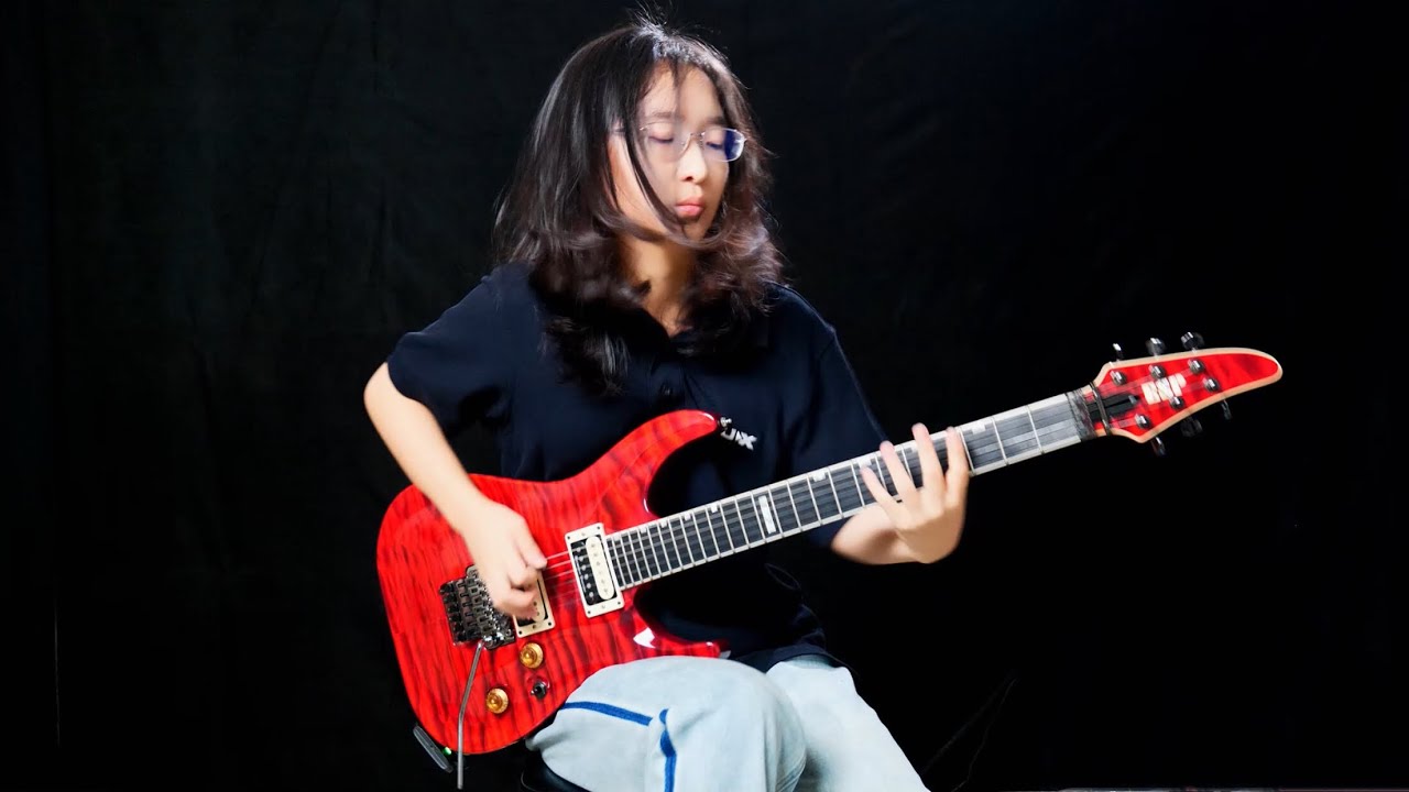 Can you believe this is played by a 14-year-old Chinese girl???? - YouTube