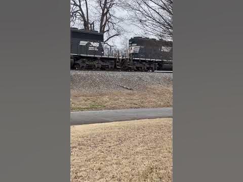 NS 3495 (Operation Lifesaver) Stopped In Forsyth, GA While The Crew Gets Taco Bell - YouTube