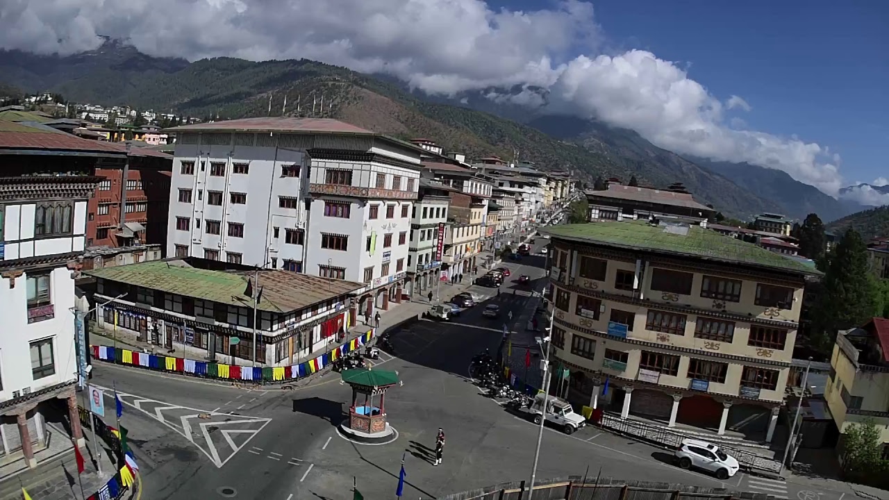 Thimphu Traffic Live Cam - YouTube