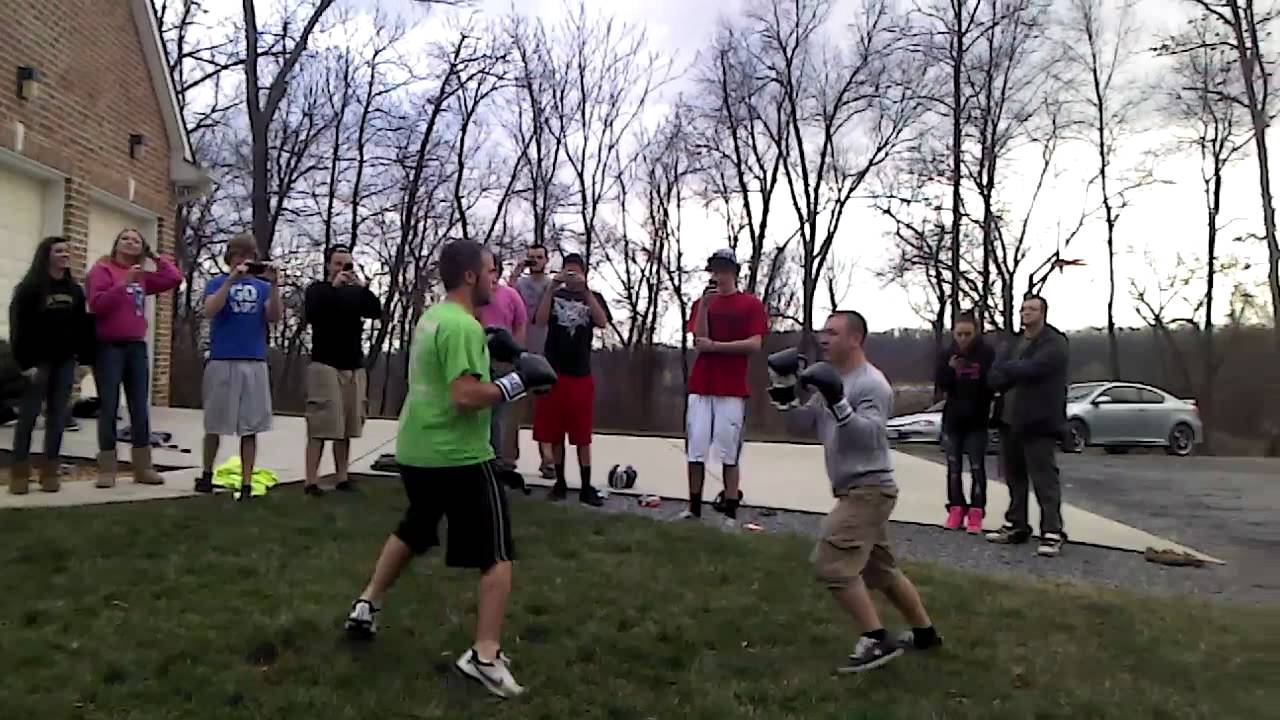 Backyard Fight-Dallas and jacob - YouTube