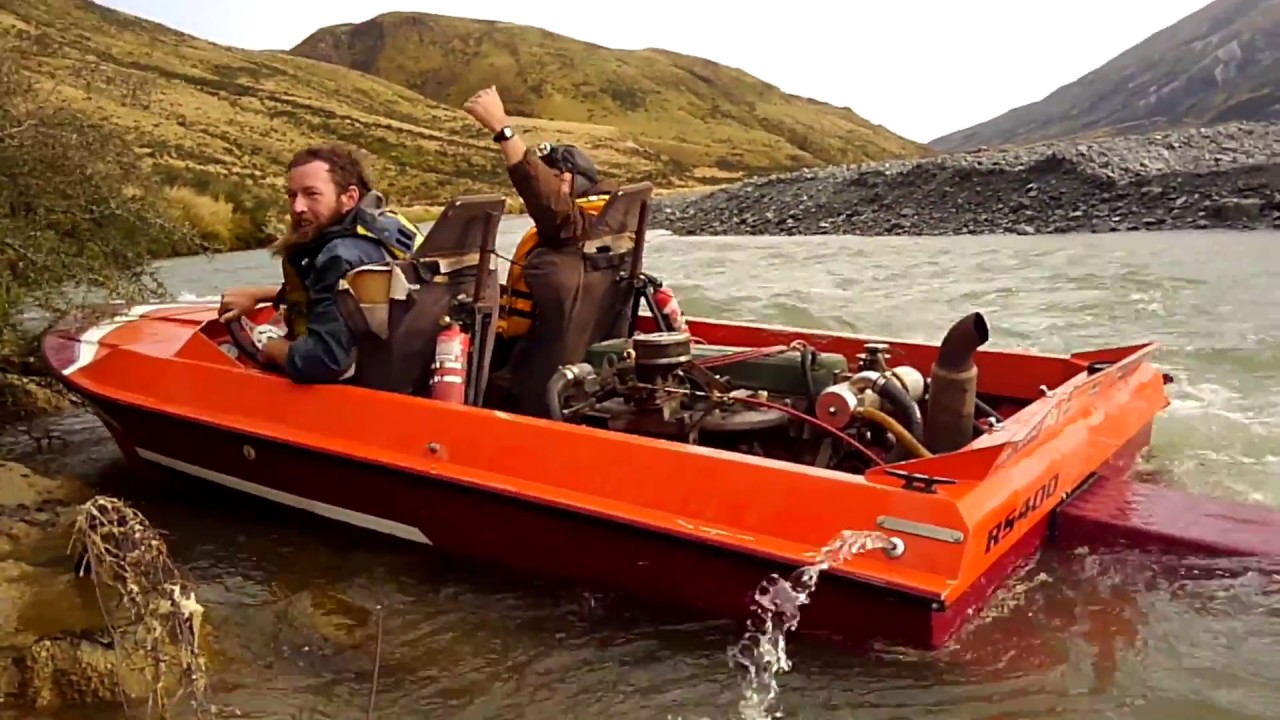 Jet boating NZ long#2 (downstream) - YouTube