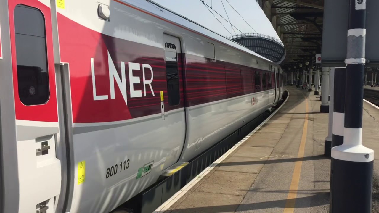 800113 leaving York railway station - YouTube