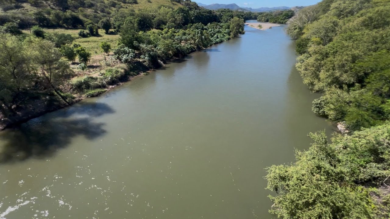 Rio lempa mira que belleza de paisaje - YouTube