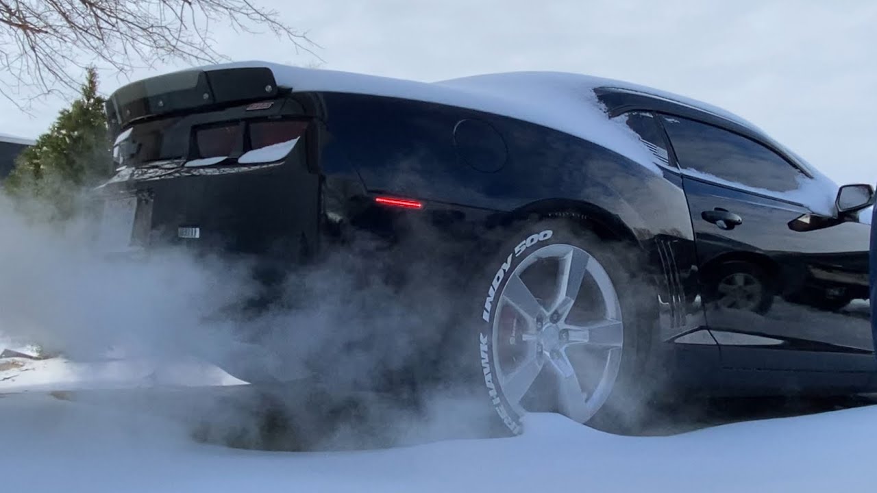 2010 Camaro SS LS3 Extreme Cold Start in the Snow - YouTube