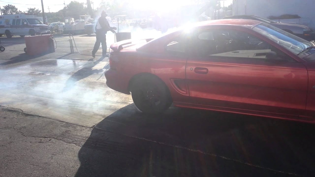 1996 mustang gt vs 2000 z28 camaro - YouTube