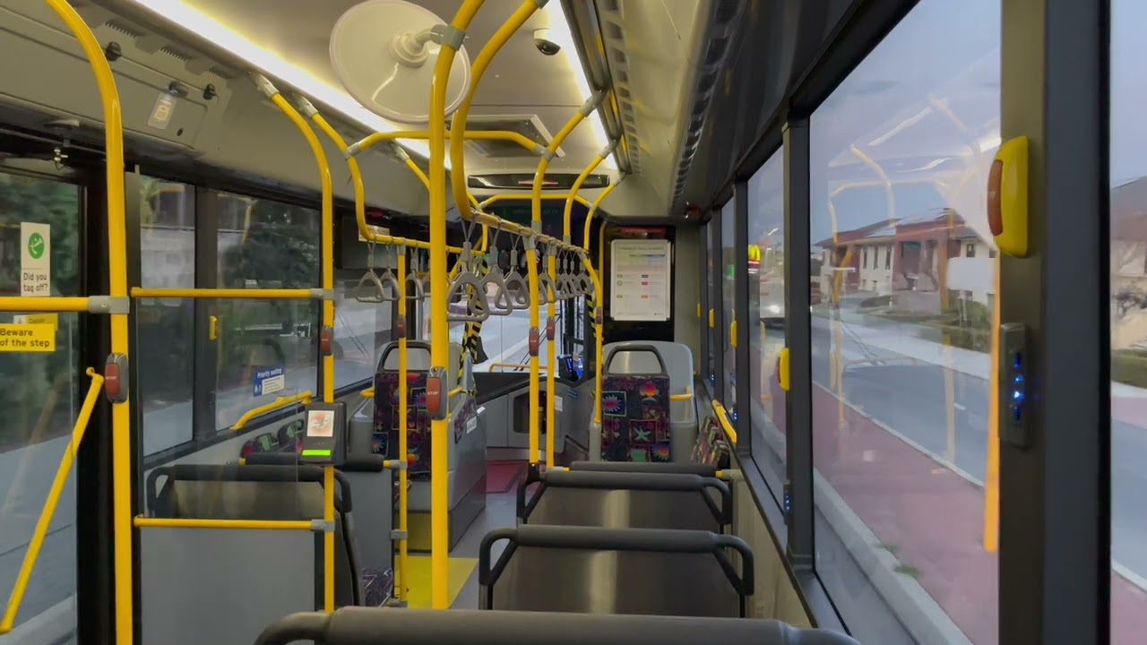 Transperth TP3237 - Volvo B8RLE (Voith) - YouTube