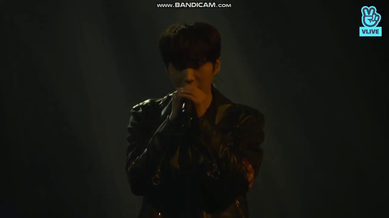 DAEWON SINGING YOSEOB'S CAFFEINE - UNB Fan Meeting - YouTube