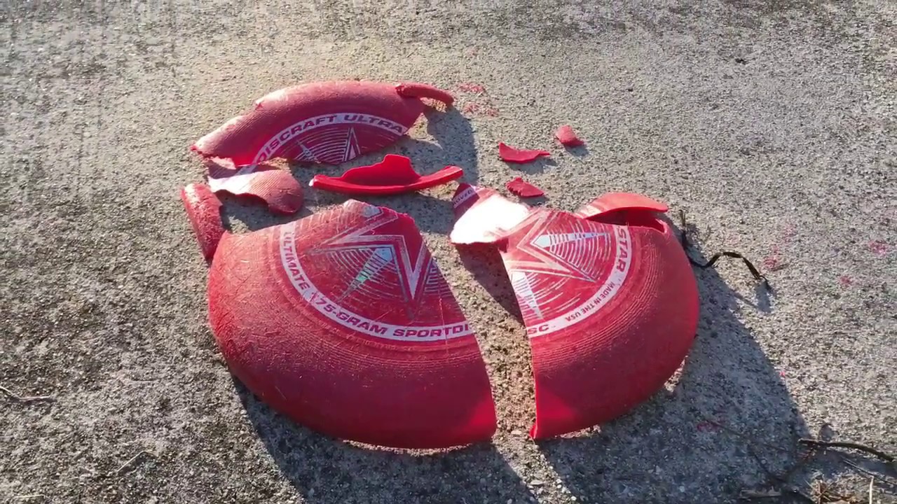 DESTROYING MY FRISBEE! - YouTube