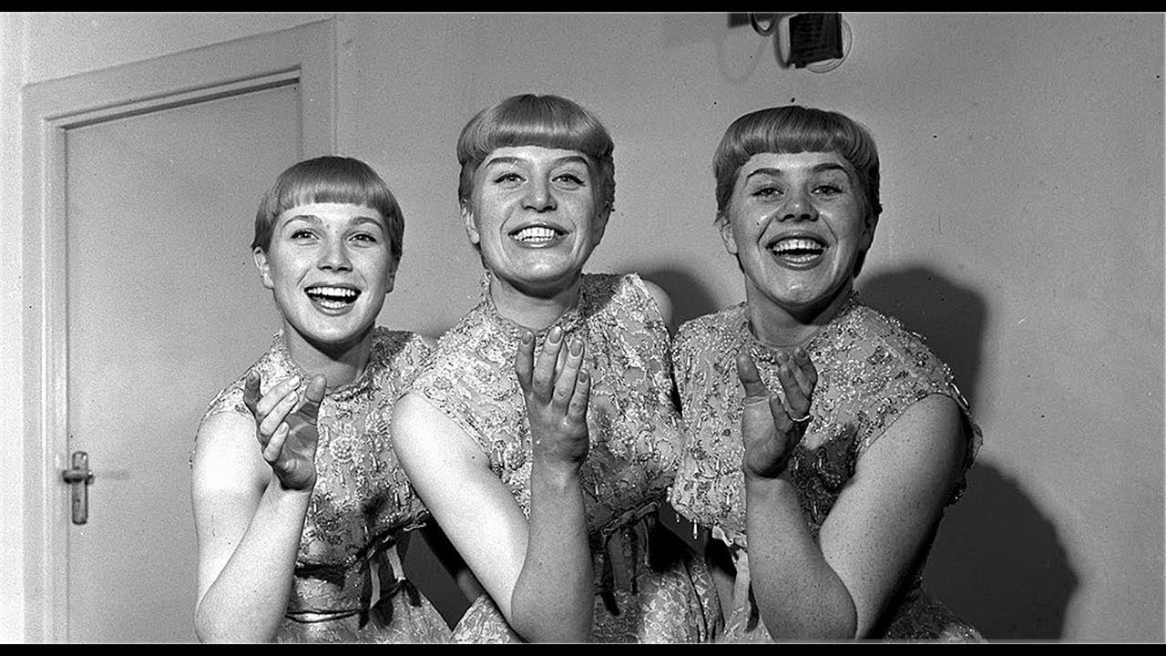 78 RPM - The Kaye Sisters - Alone (1957) - YouTube