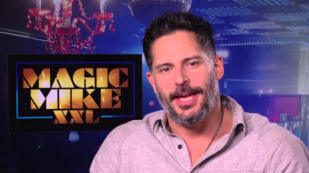 MAGIC MIKE XXL - Joe Manganiello saluda a Colombia - Oficial Warner ...