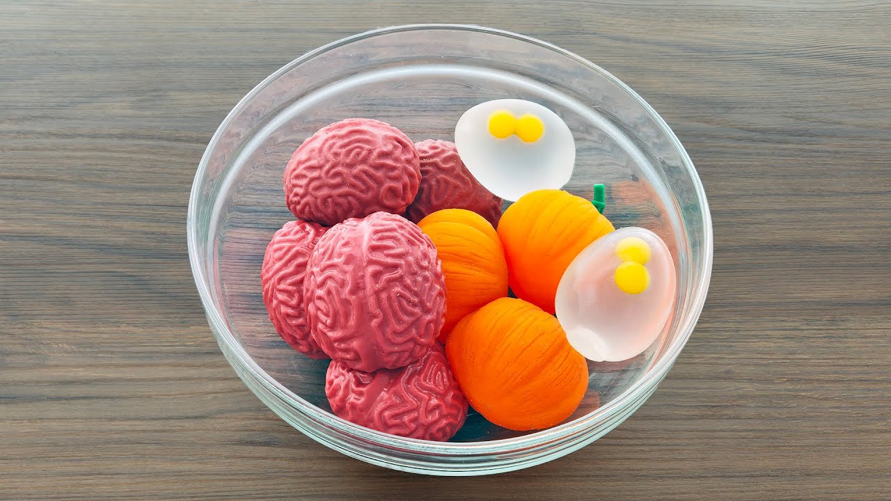 Jiggly Water Slime with Squishes - Izabela Stress Slime Making - YouTube