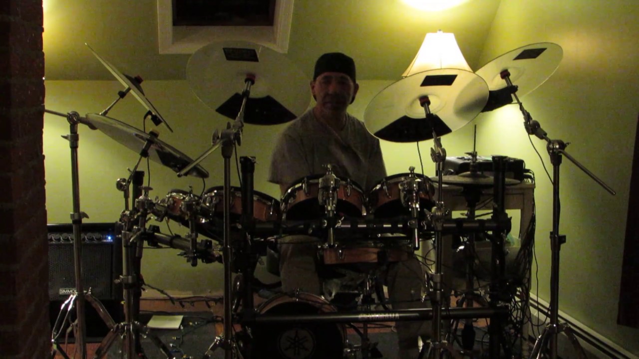 Mike Barbuto ( Baba O'riely ) The Who - YouTube