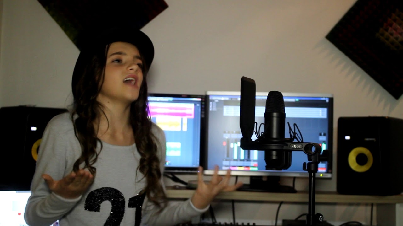Agnesa sejdiu - Zeshkanja ime (COVER - TRIX) - YouTube