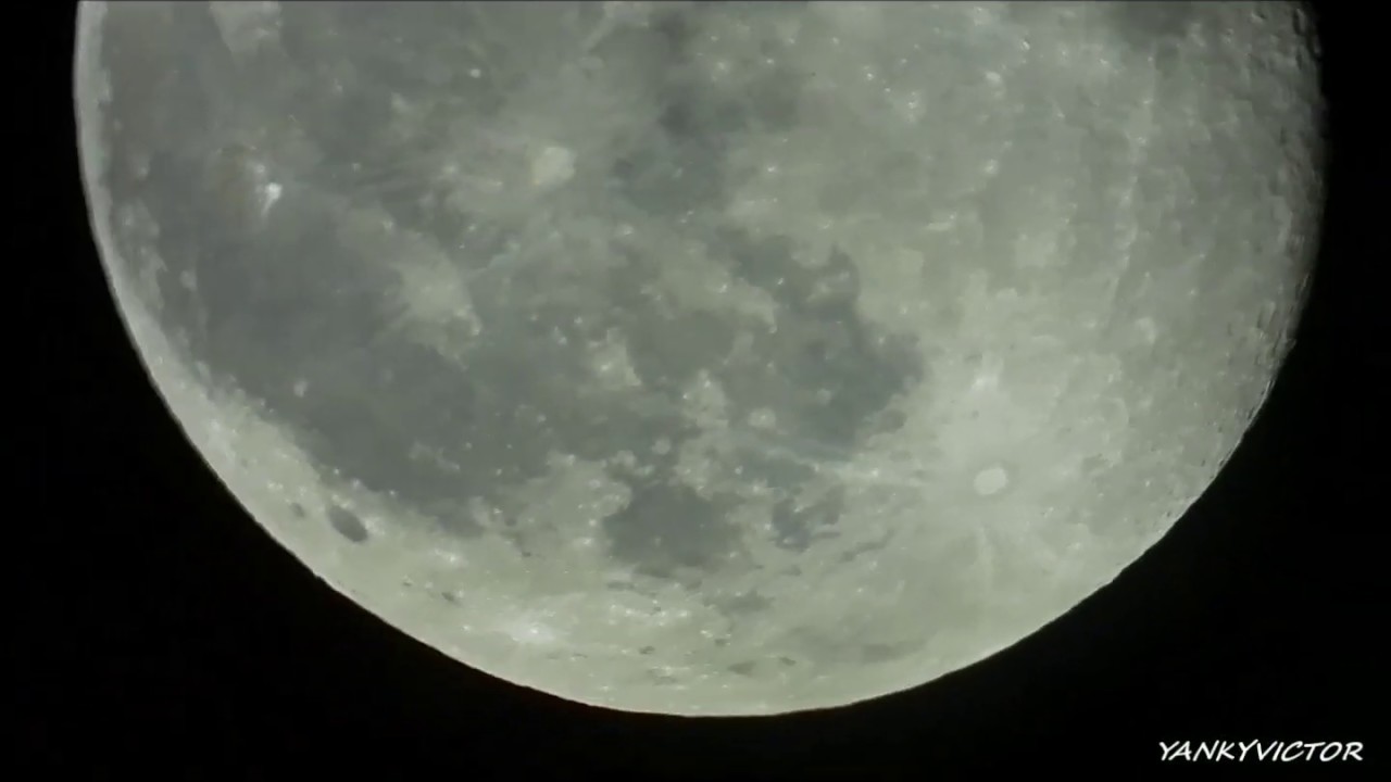 "Moon under the Nikon COOLPIX P1000 125x optical+digital zoom!" - YouTube