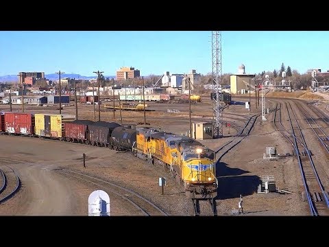 Union Pacific Railroad Yard - Cheyenne, Wyoming - November 2018 - YouTube