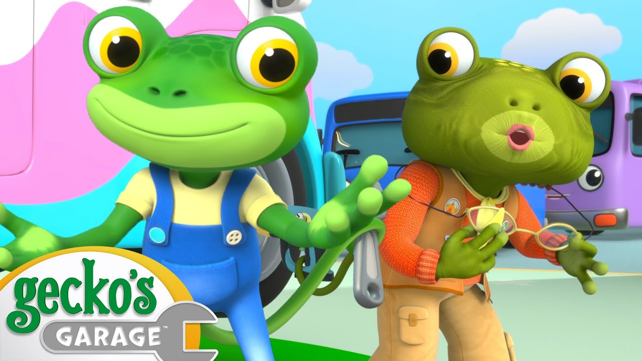Grandma Gecko to the Rescue | Gecko's Garage | Trucks For Children ...