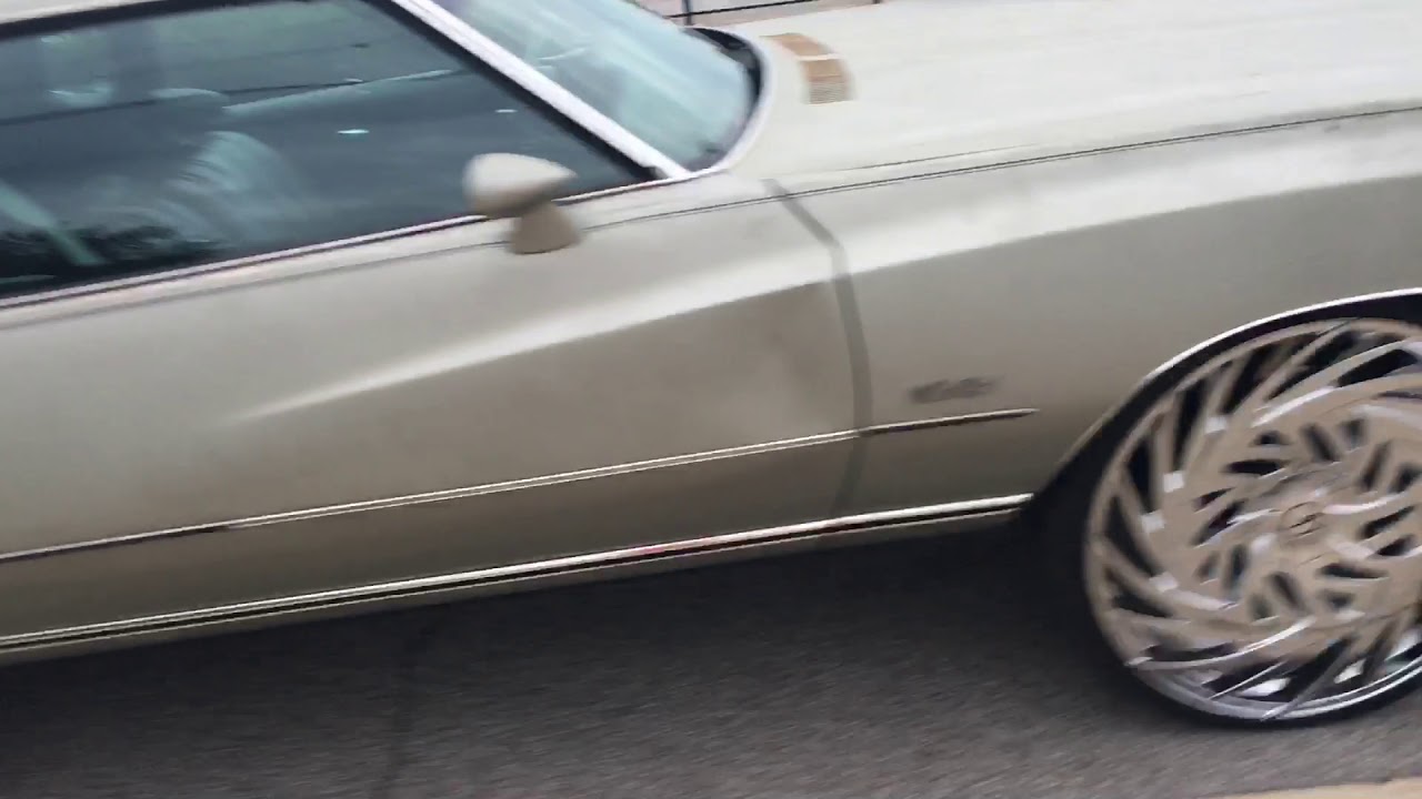 1974 Monte Carlo Landau Squatin on 28’s Azara 520 with matching ...