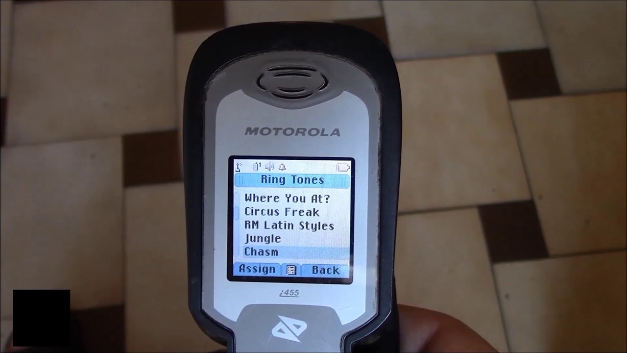 The Vintage Motorola i455 Cell Phone Review - YouTube