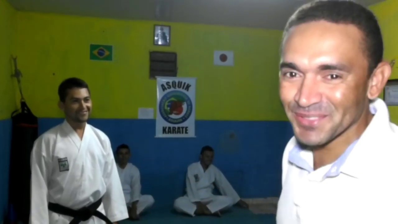 JOSÉ ARI, LUTANDO KARATÊ. ASSOCIAÇÃO QUIXEREENSE DE KARATÊ JÁ ...
