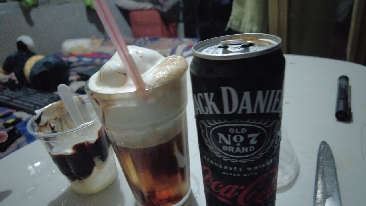 JACK DANIELS COCA COLA IN CAN "JACOKE" MIX WITH MCDONALDS CHOCO SUNDAE ...