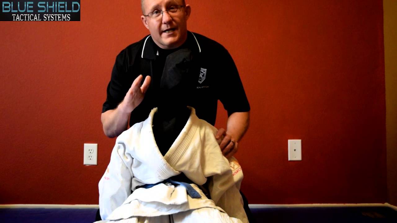 Blue Shield Tactical Systems Vascular Neck Restraint - YouTube