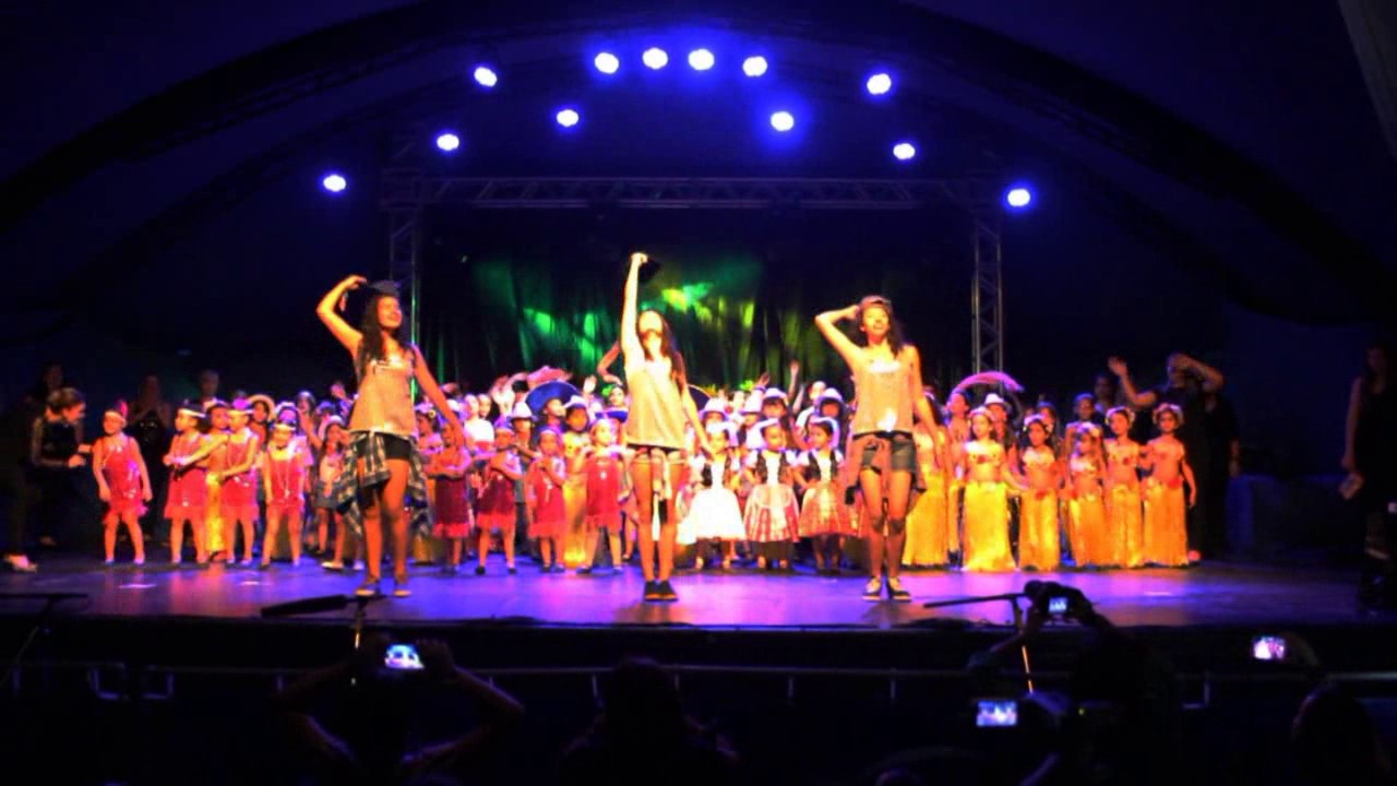 Reverance - Tableau Music & Dance 2016 - YouTube