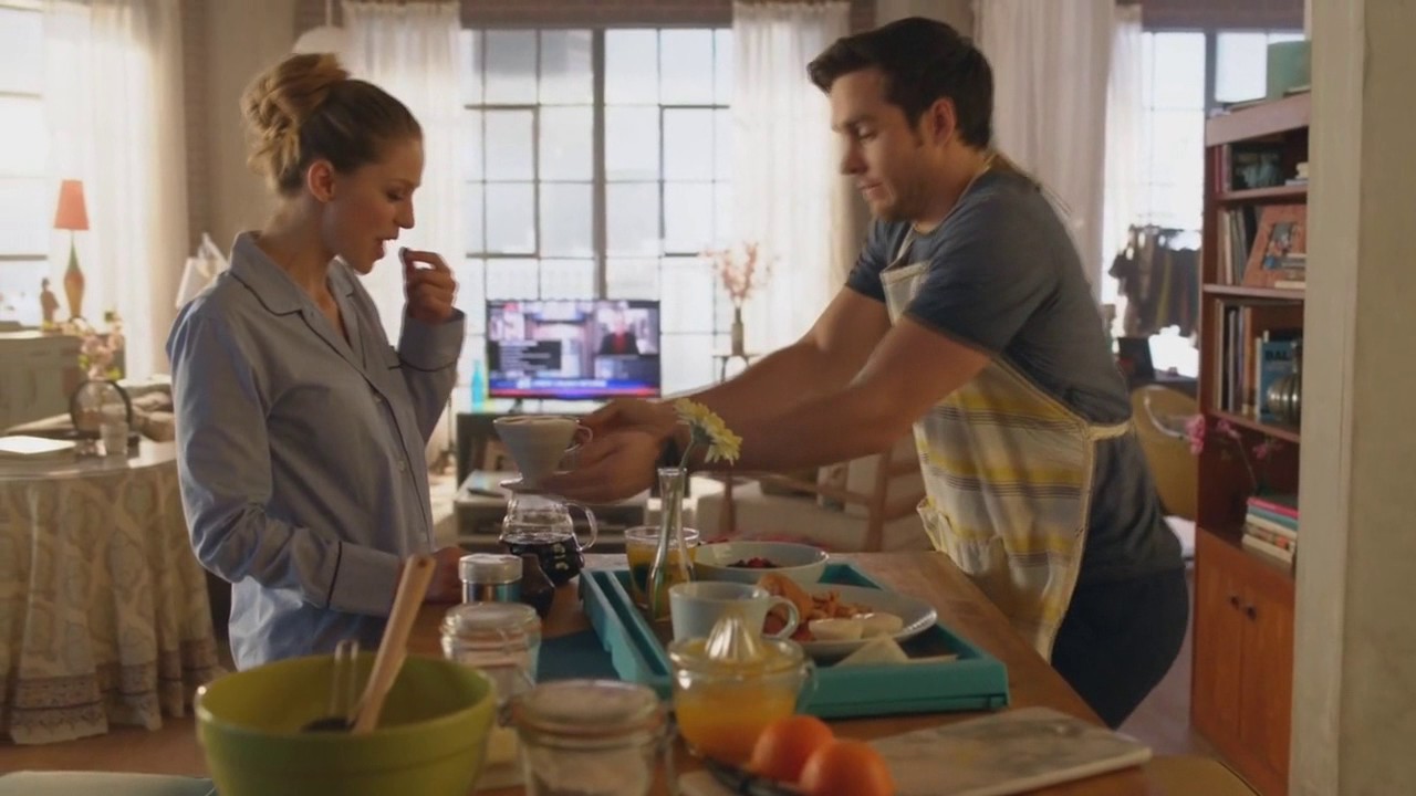 2x17 Kara & Mon-el #1 - YouTube