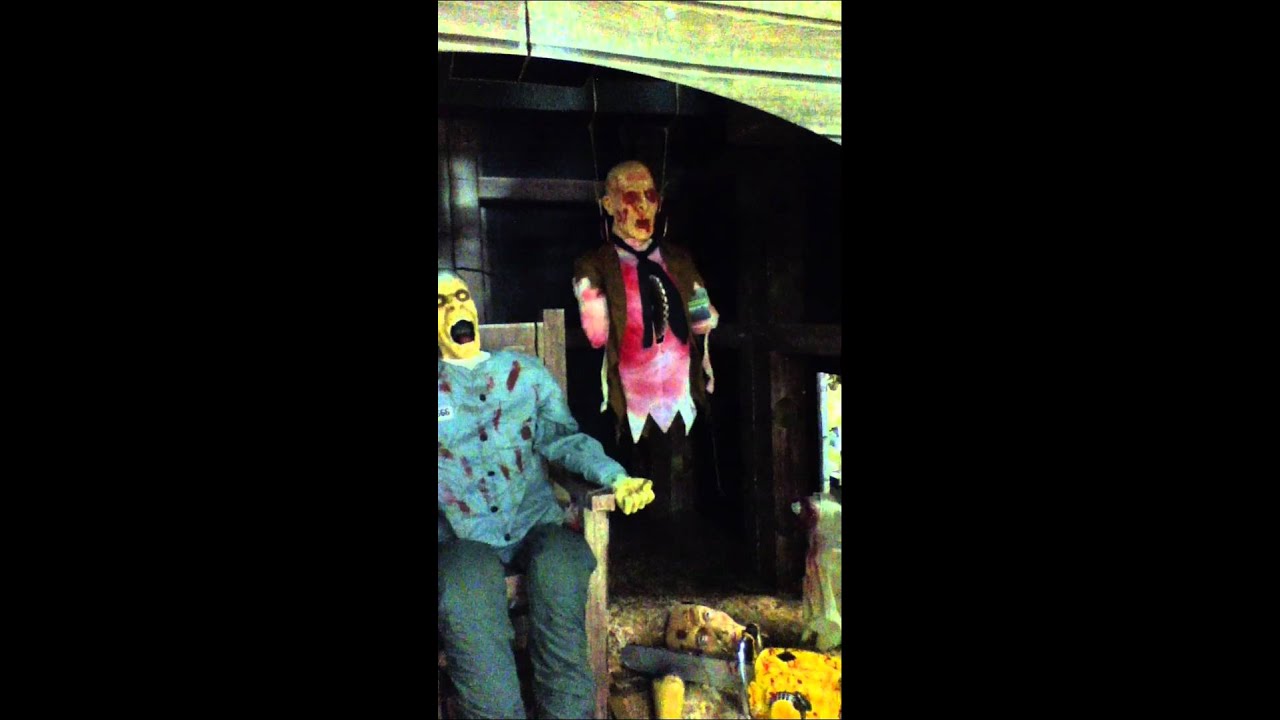 Spirit Halloween 2012 Buzz Saw - YouTube