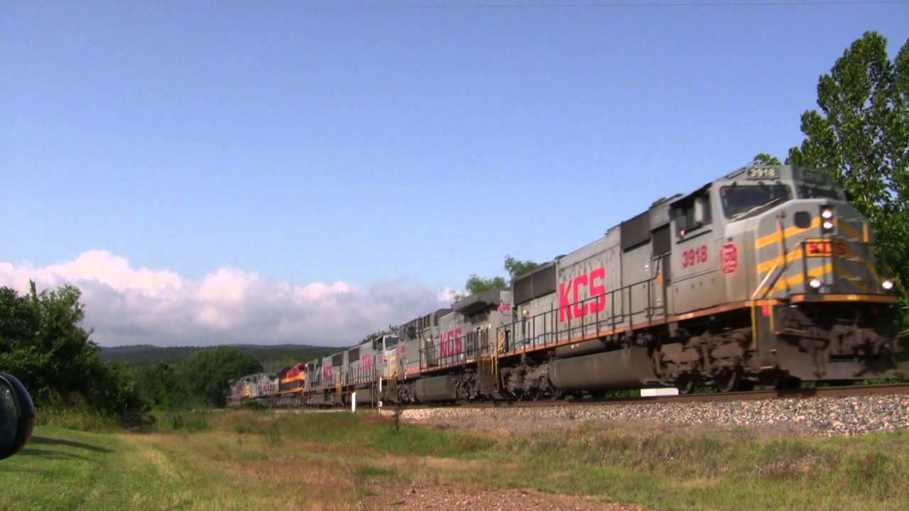 KCS 3918 @ MP 349 Ouachita Mountains, OK w Canon HF11 - YouTube