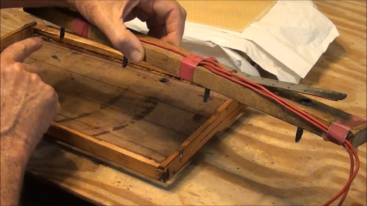 BEEKEEPING 12V. EMBEDDING TOOL. - YouTube
