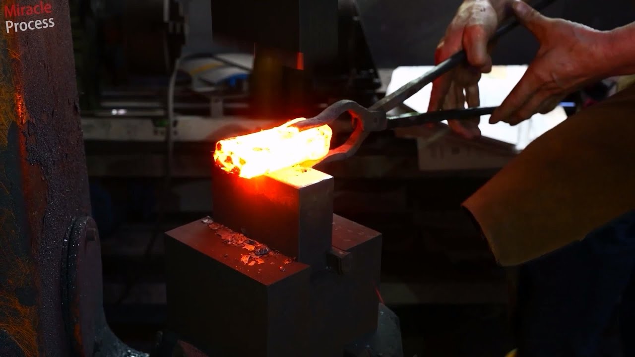 Absolutely Incredible! Hand-forged Chinese-style Kitchen Knife Part 1 ...