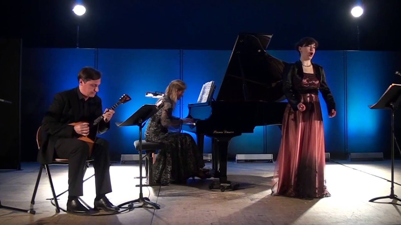 Trio Russalka Musique russe, Les Yeux Noirs, Kalinka, Les Longs Chemins ...