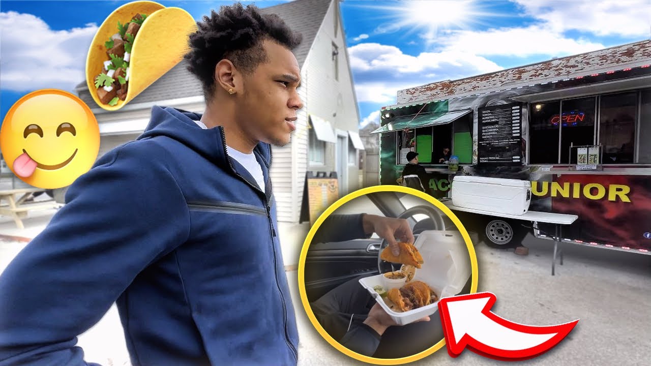 I got the best taco truck in my city…😅 - YouTube