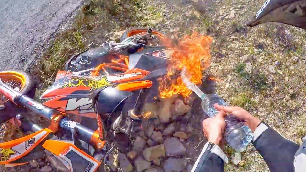 FUNNY, CRAZY & WEIRD MOTORCYCLE ENCOUNTERS - 2020 - YouTube