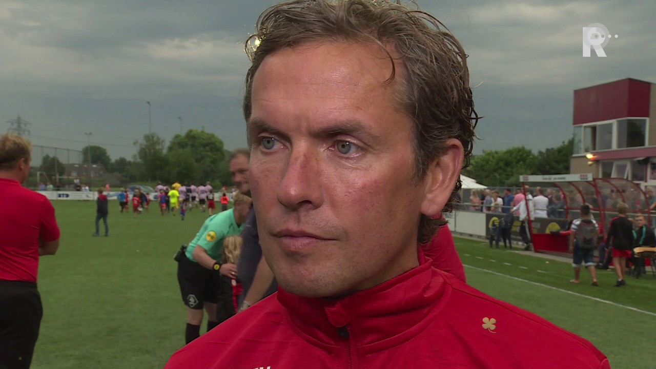 Sparta-trainer Alex Pastoor na afloop van SSS - Sparta - YouTube