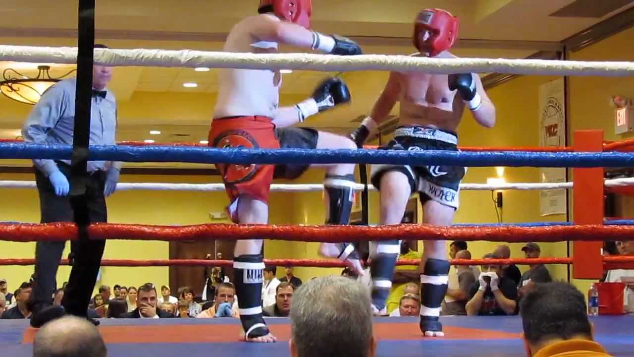 Round 2 PKC Kickboxing Indianapolis Sept. 4, 2011 - YouTube
