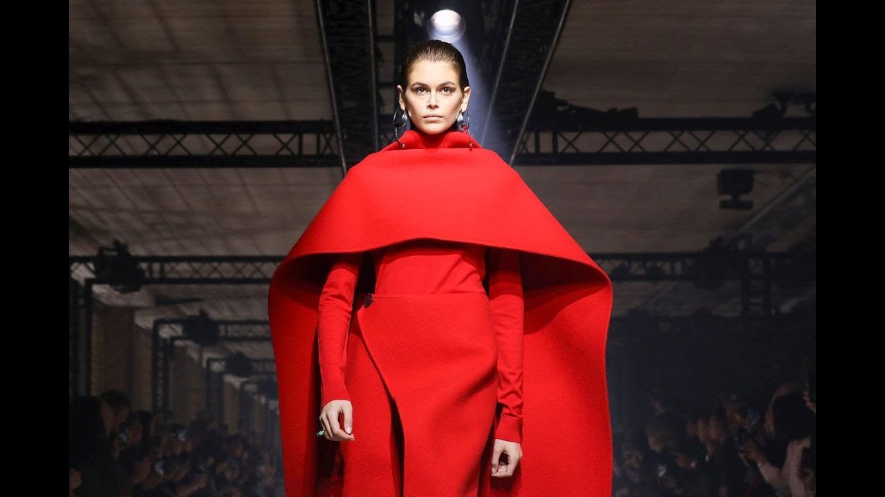 GIVENCHY Fall Winter 2020/21 - Paris Fashion Week | Full Fashion Show ...