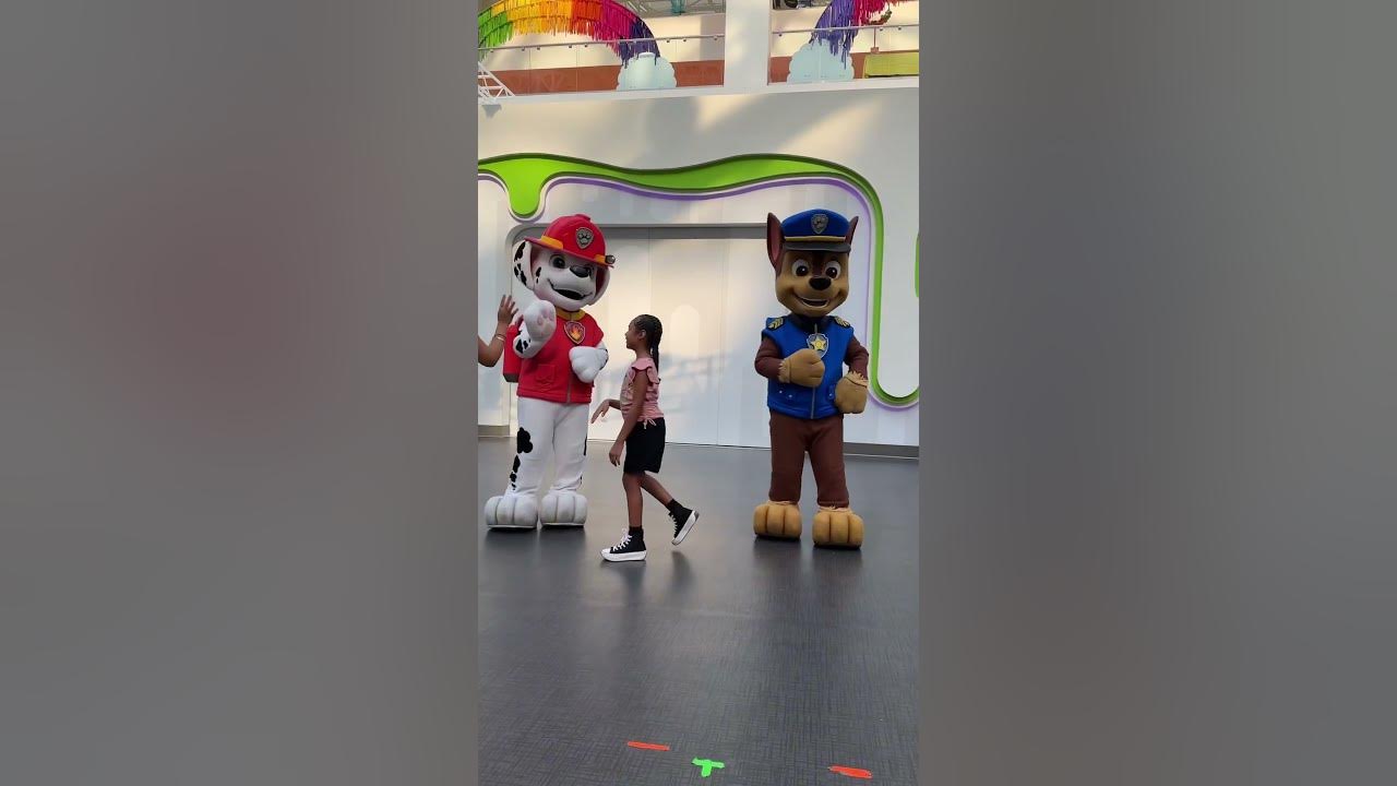 Paw Patrol Chase And Marshall Meet And Greet At Nickelodeon Universe