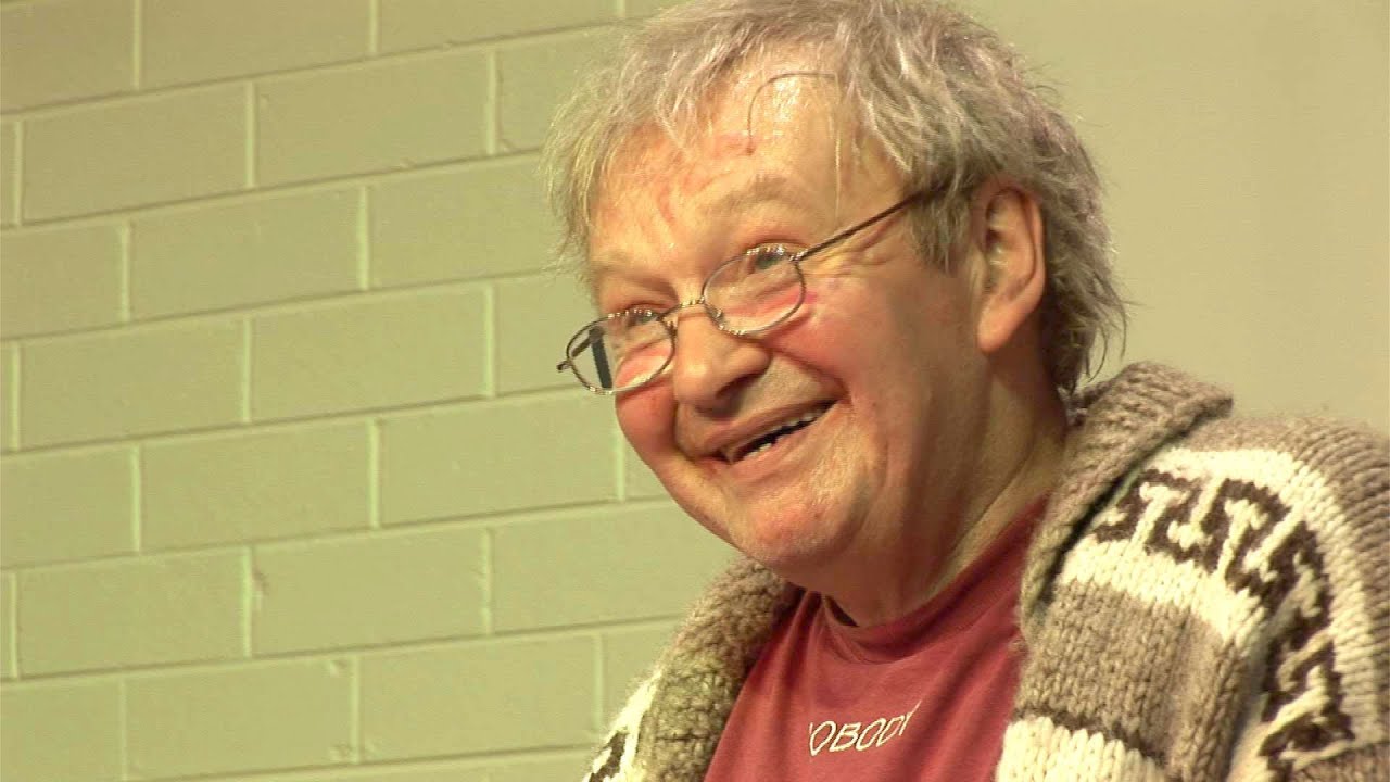 Les Barker at Humph Hall - YouTube