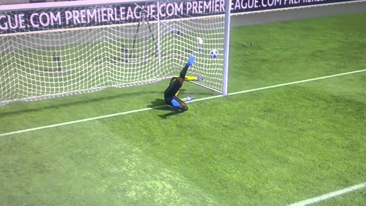 Goalkeeper overhead kick fifa 14 - YouTube