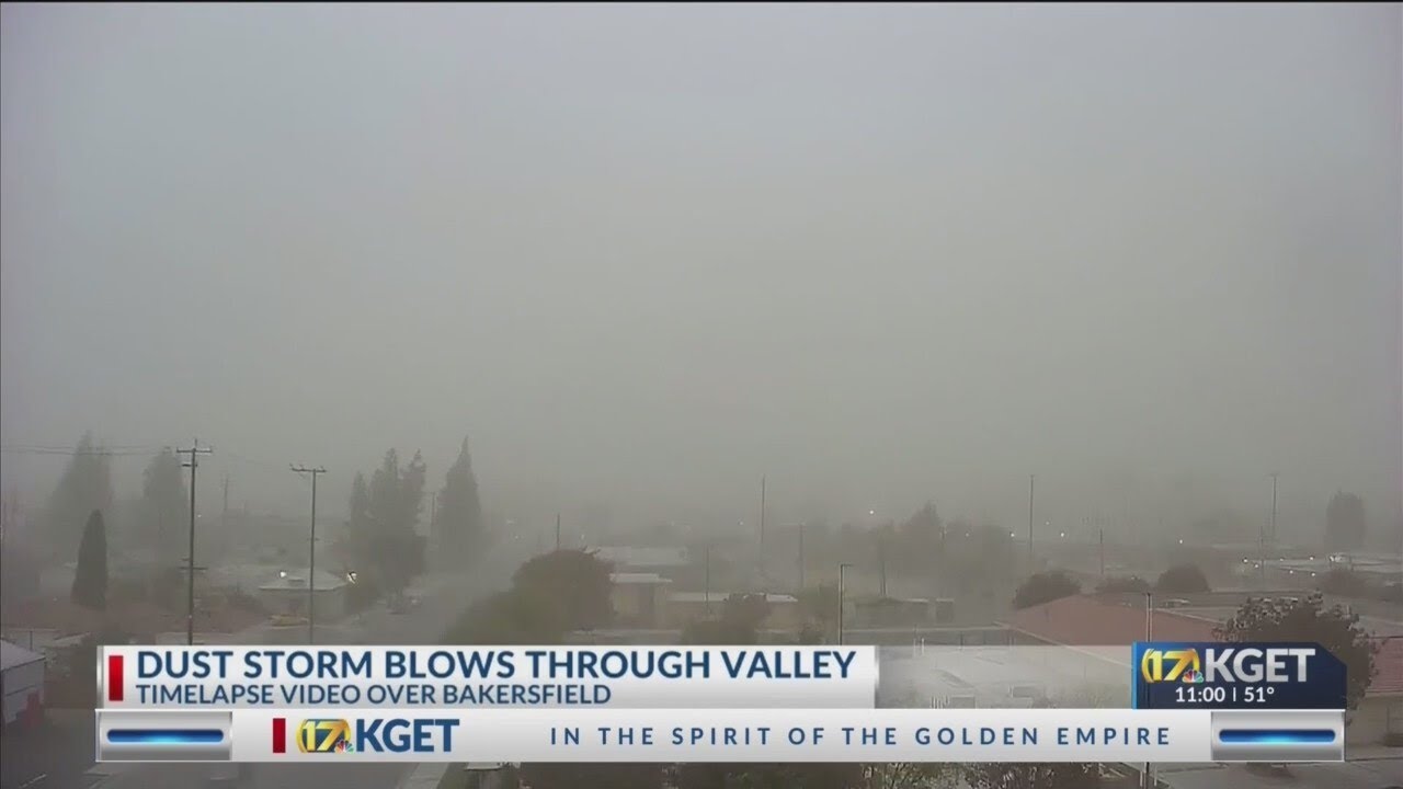 Timelapse video shows dust storm blow through Bakersfield - YouTube