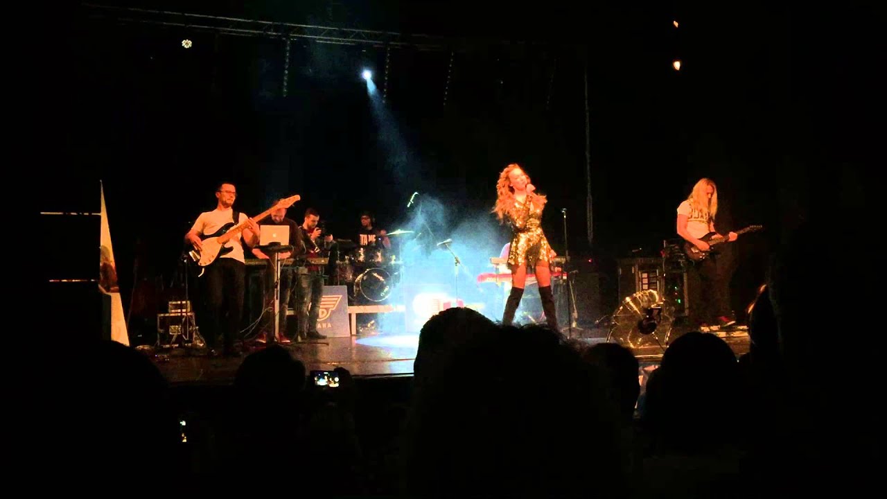 Kristína - Number One LIVE HD vyprodaná Ostrava - YouTube