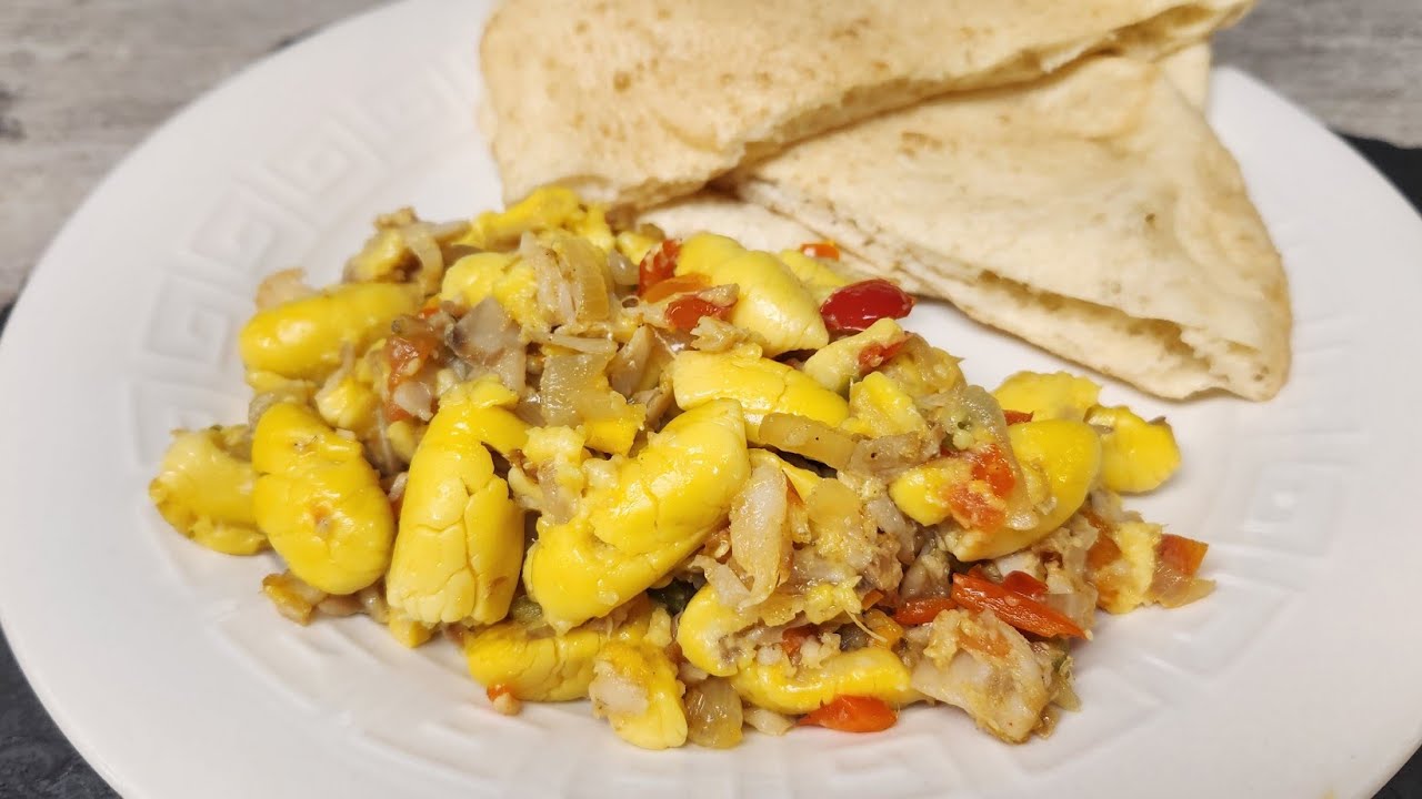 Ackee and Saltfish - A Jamaican national National dish - YouTube
