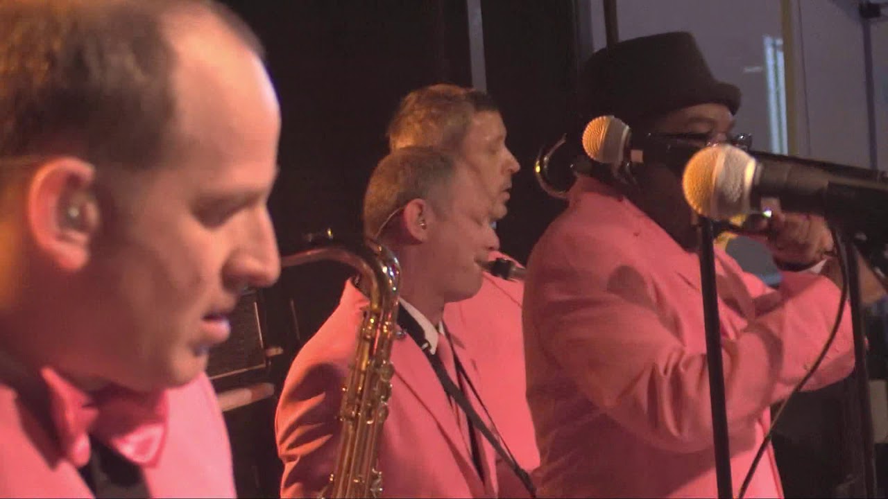 The Mighty Mighty BossToneS in concert 2018 - YouTube