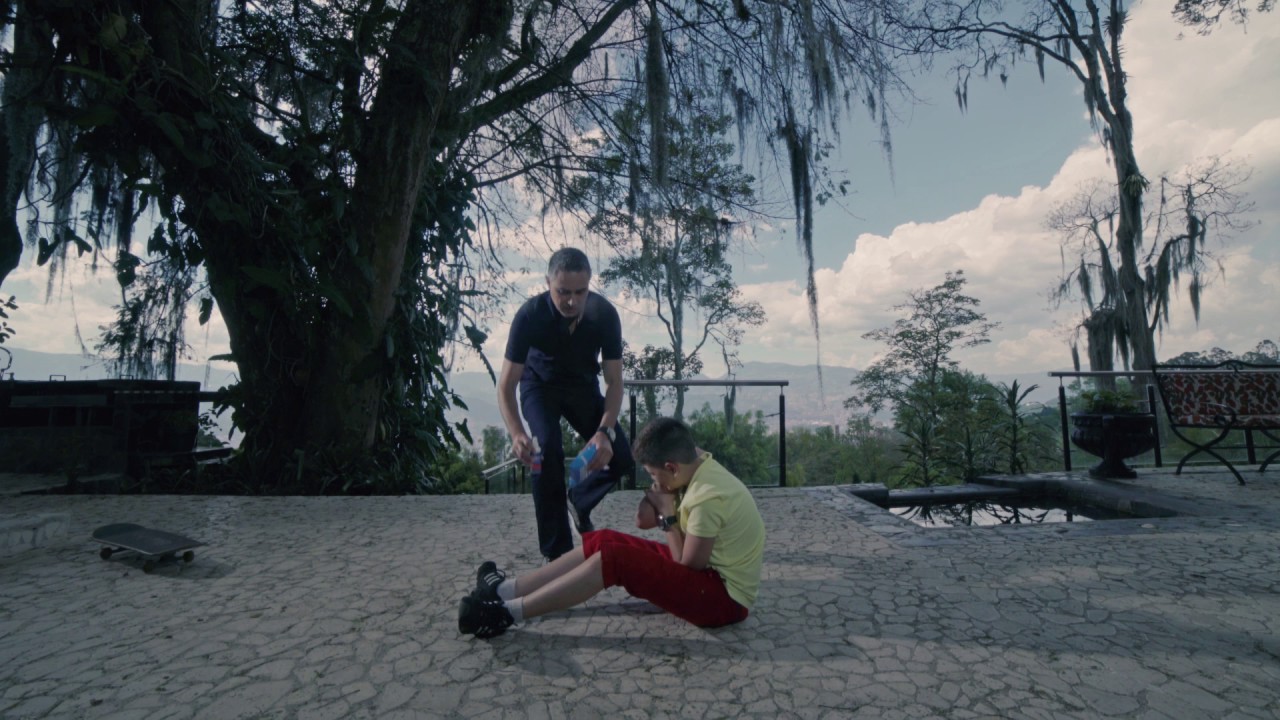 SANACUR R CUT - YouTube