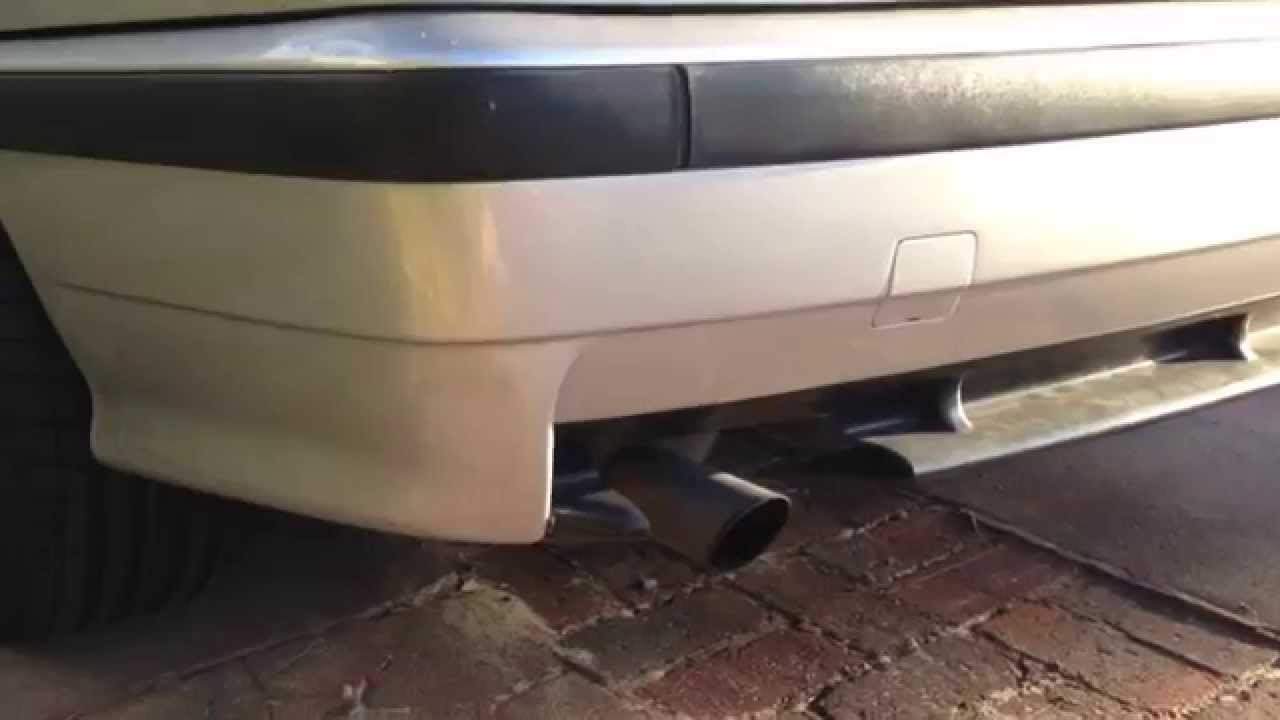 BMW e36 318is Resonator Exhaust - YouTube