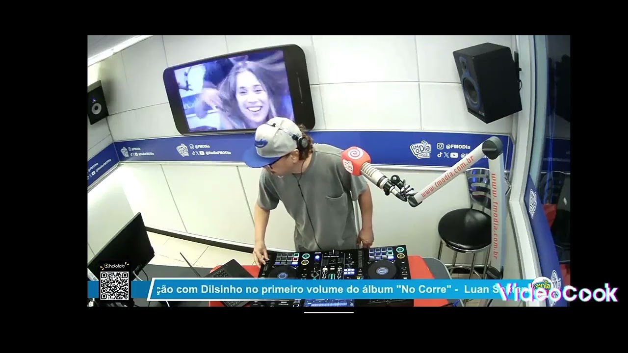 funk-u FM o dia 100 5 com dj grandmaster raphael - YouTube