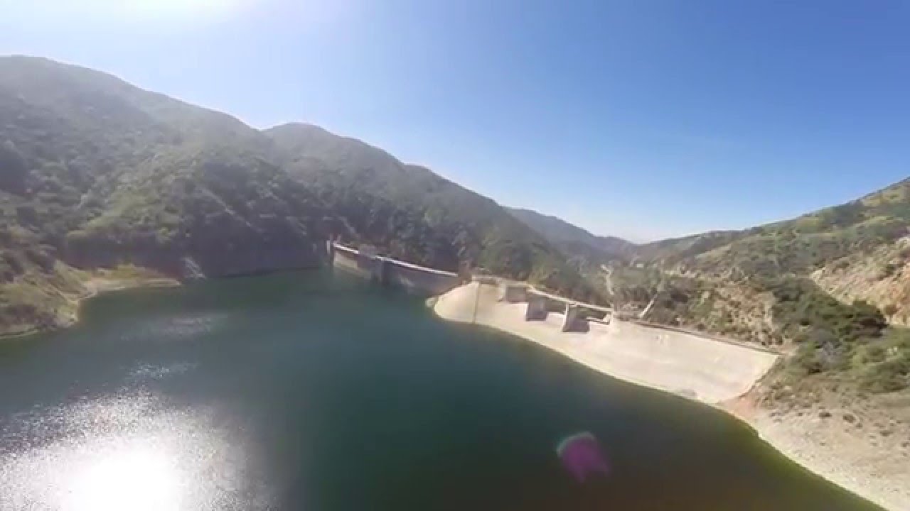 Lumenier QAV500V2 FPV over Morris Dam/Reservoir - YouTube