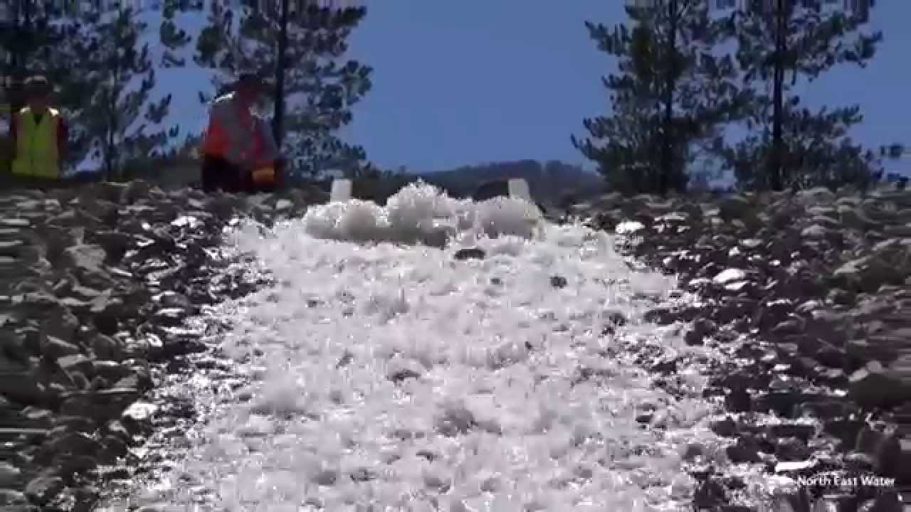 Water begins pumping into Bright Off-River Storage - YouTube