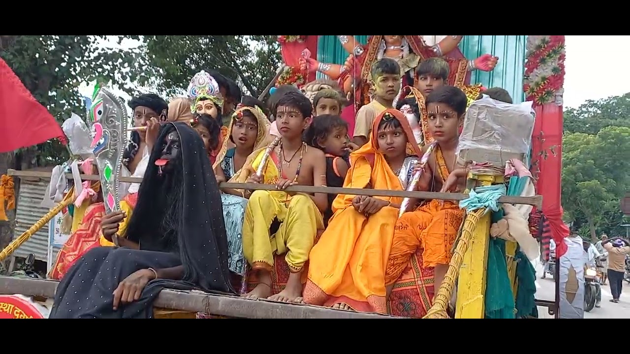 Murti Visarjan Palthi Bajar Azamgarh #video #jaimatadi #azamgarh - YouTube